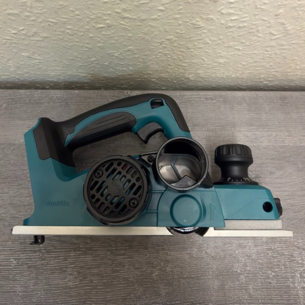 Like New MAKITA DKP180 18V LXT CORDLESS PLANER - BODY ONLY - Own4Less